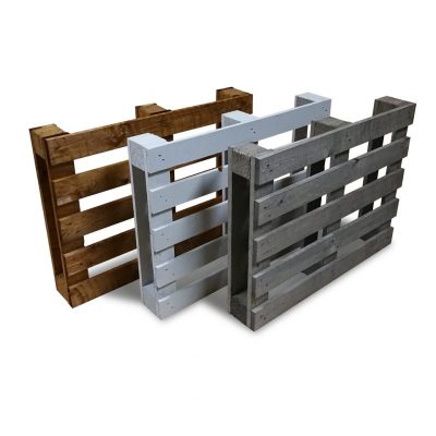 Coloured wooden pallets | retailmaster.eu